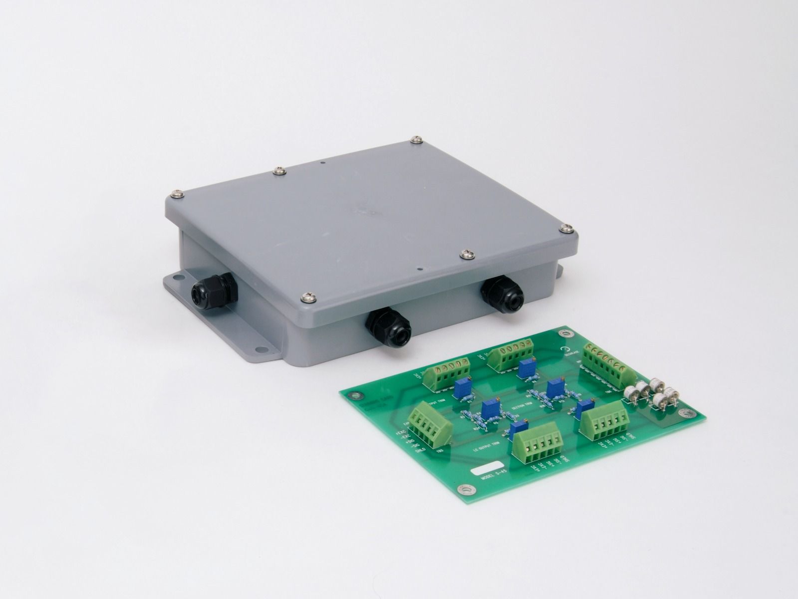 Model 45 Fiberglass Enclosure with Summing Card | Coti Global