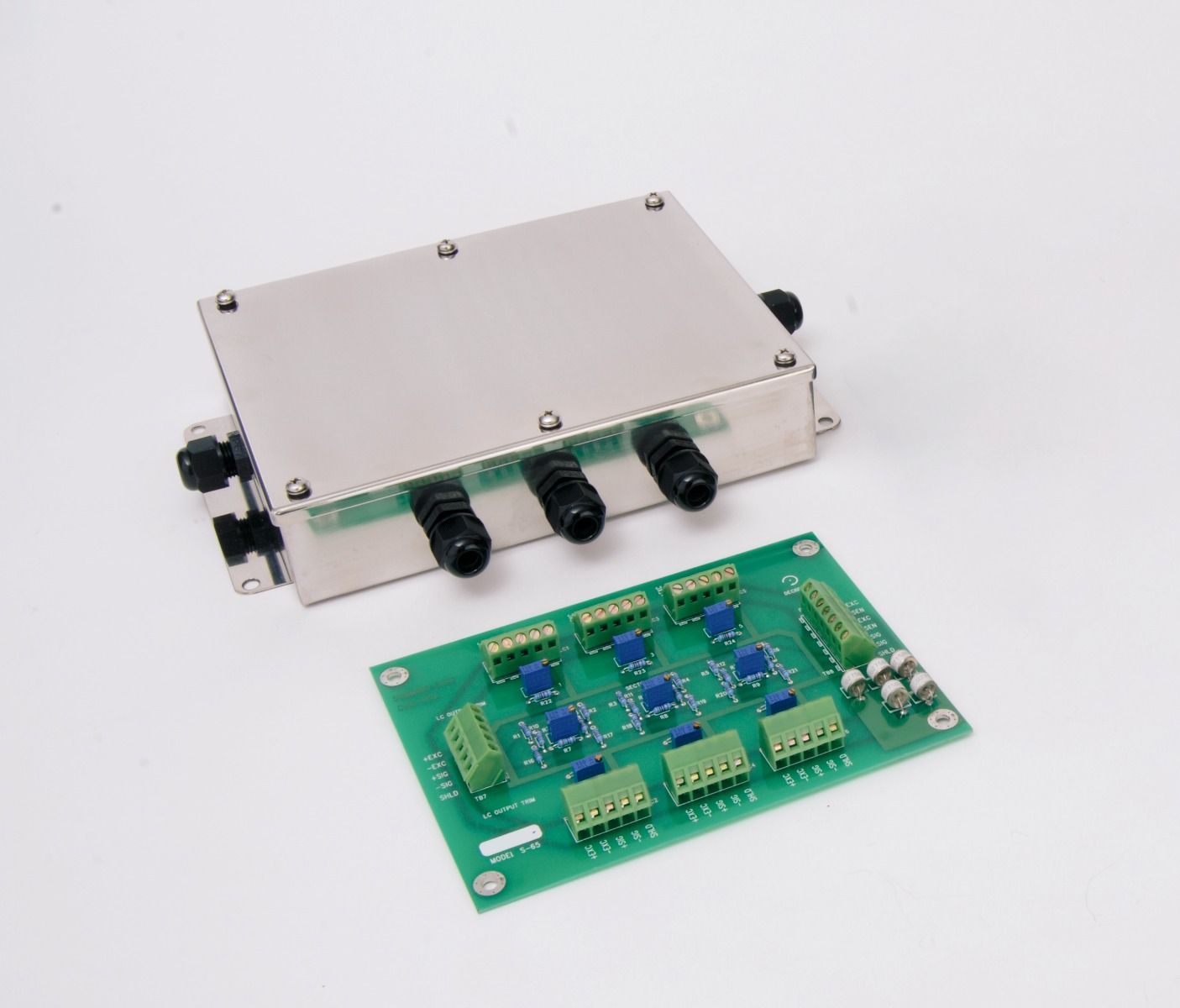 Model 65 304 Stainless Steel Enclosure with Summing Card | Coti Global